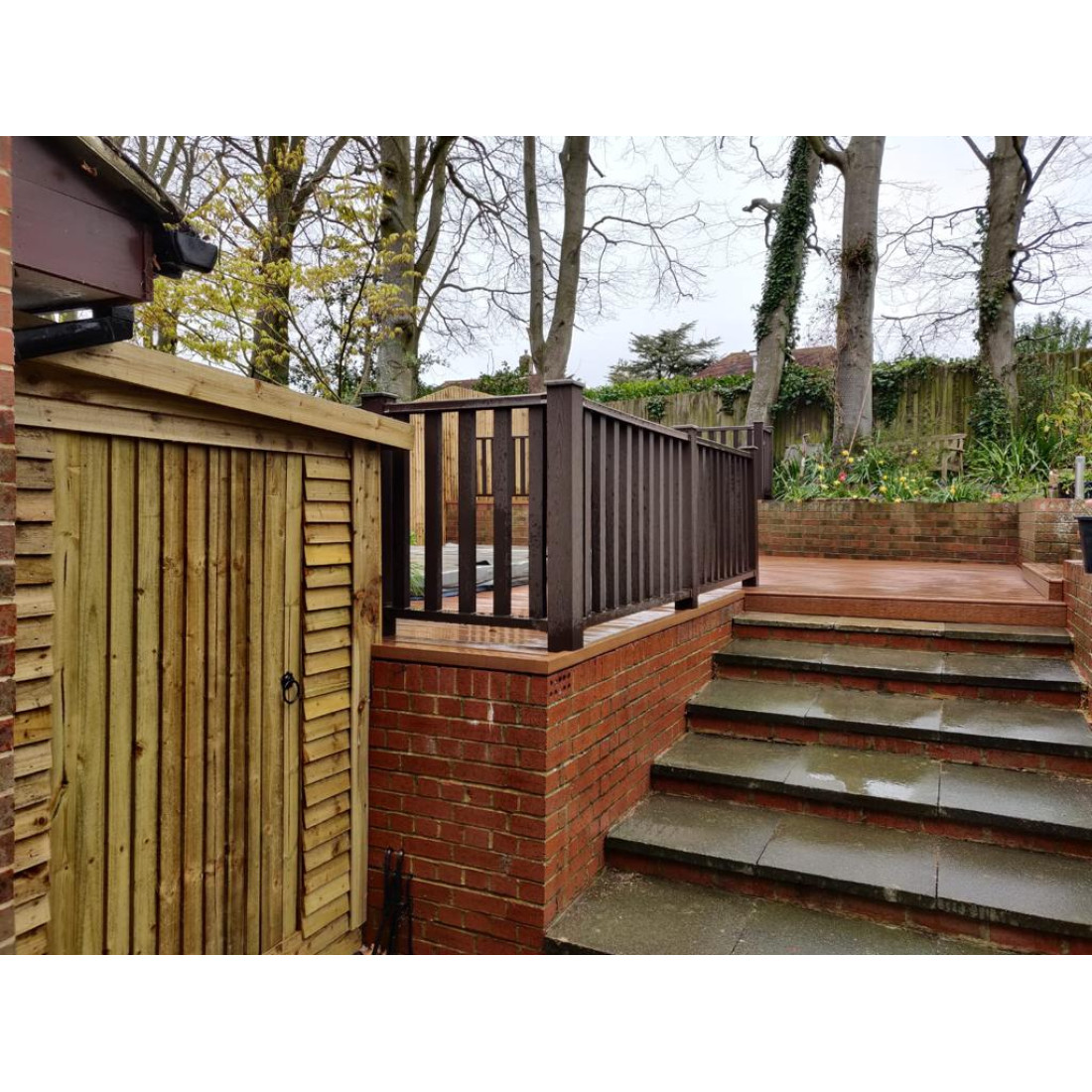 Oak Composite Balustrade Kit For Composite Decking